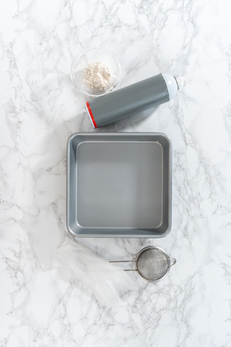 How to Grease a Pan - Arina Photography