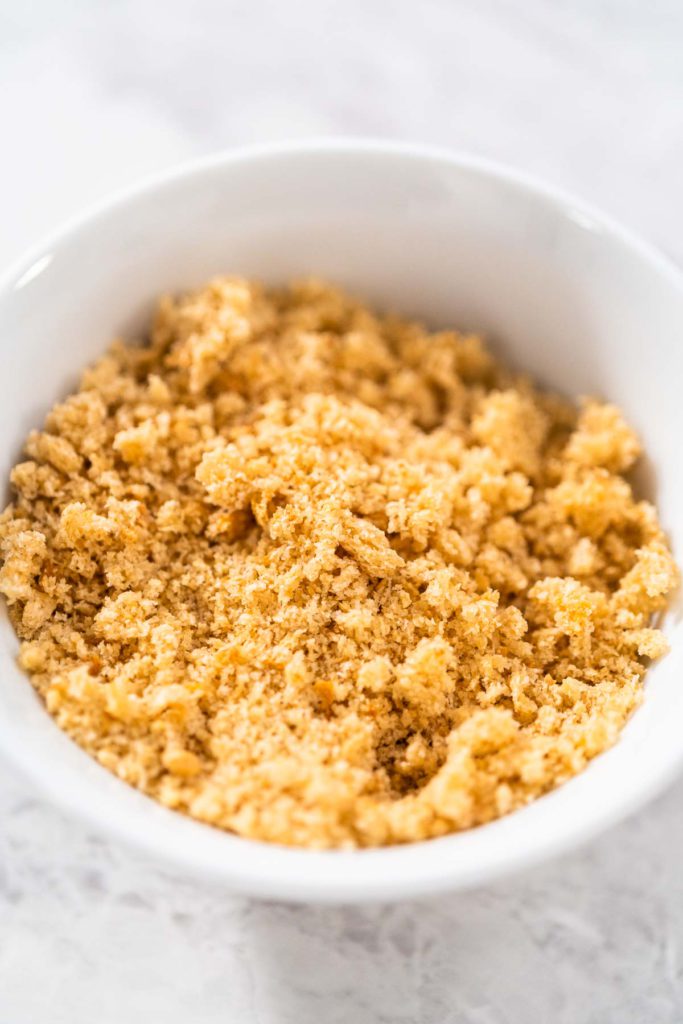 How to Make Homemade Bread Crumbs (Fresh or Toasted) - Arina Photography