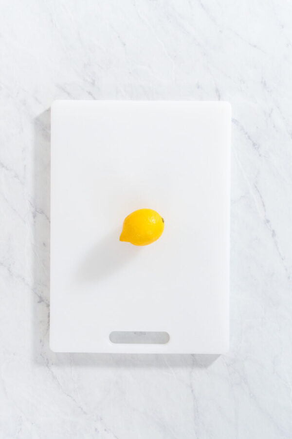 How to Make a Lemon Twist for Cocktails and Garnishes