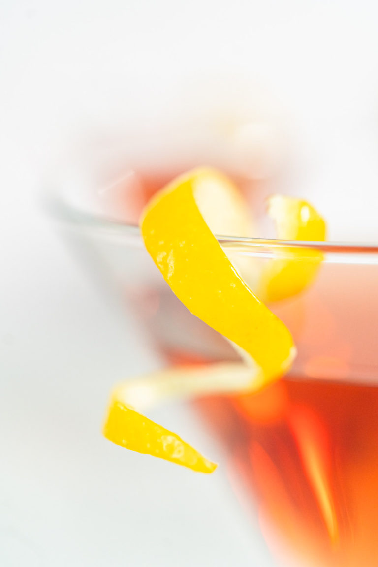 How to Make a Lemon Twist for Cocktails and Garnishes