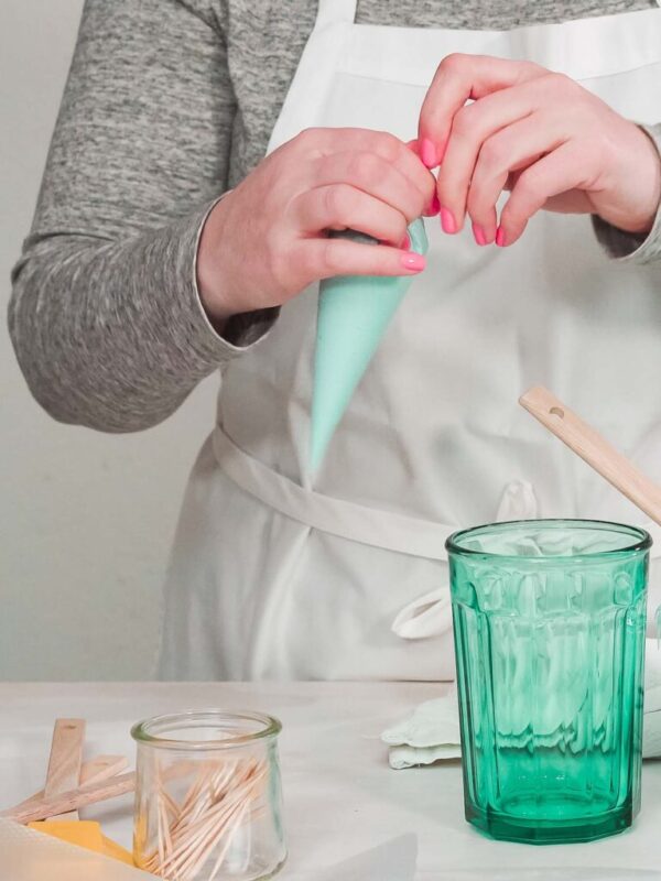 How To Perfectly Flood Cookies With Royal Icing - Arina Photography